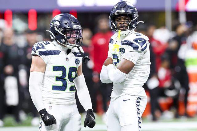 Devon Witherpsoon Seahawks defense rout Atlanta Falcons 37-9 | Tacoma ...