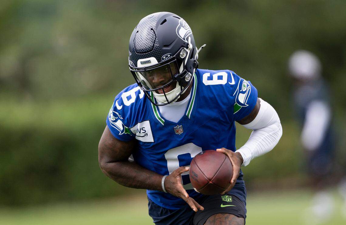 Seahawks camp: Nick Emmanwori, Jalen Milroe, Olu Oluwatimi | Bellingham ...