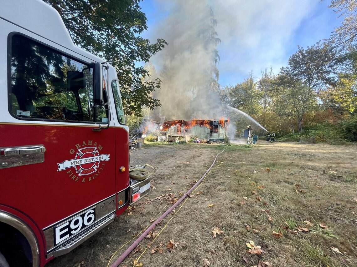 Mobile home fire in Pierce County destroys family’s home | Tacoma News ...