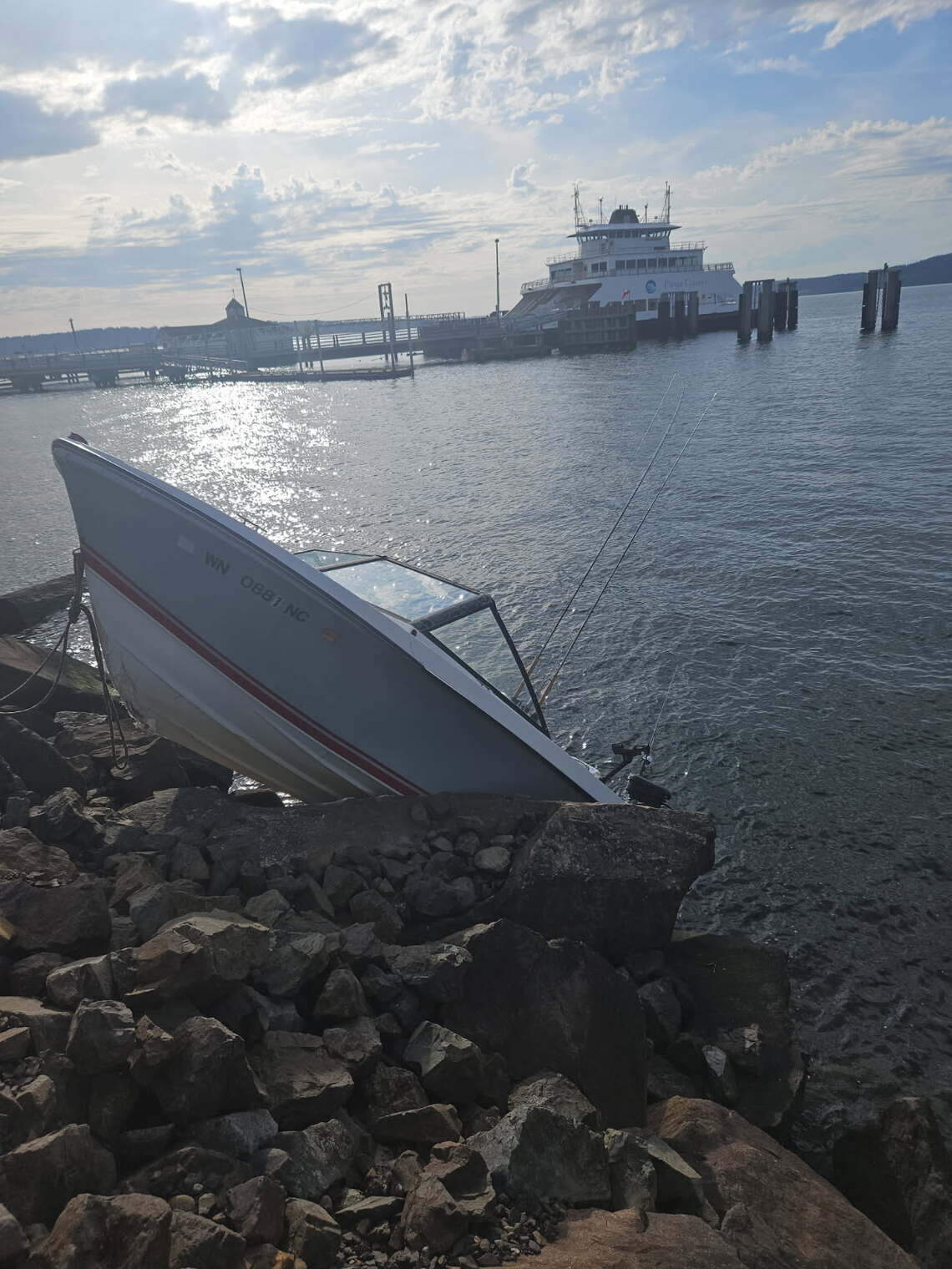 Bellevue man, 21, arrested after Steilacoom, WA boat crash | Tacoma ...