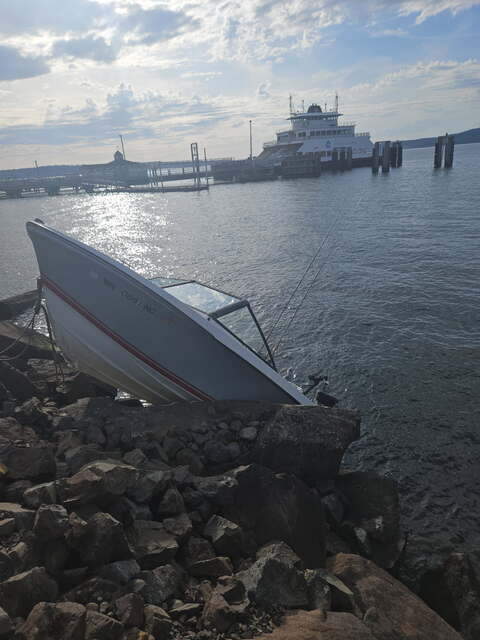 Bellevue man, 21, arrested after Steilacoom, WA boat crash | Tacoma ...
