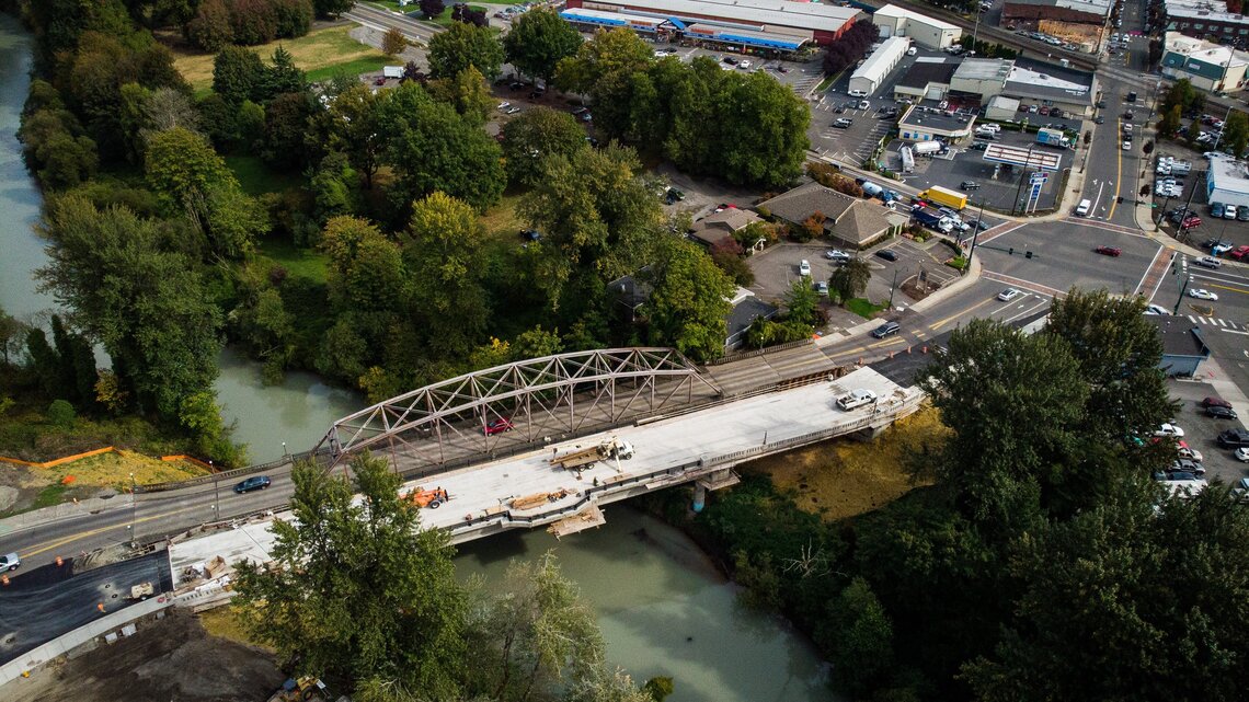 New Sumner bridge opens for drivers on Monday | Tacoma News Tribune
