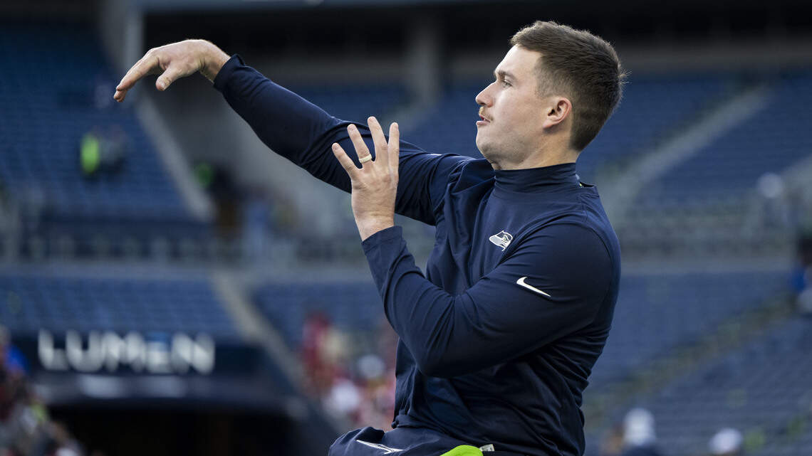 Sam Darnold active Seahawks vs SF. Drew Lock early pregame | Tacoma ...