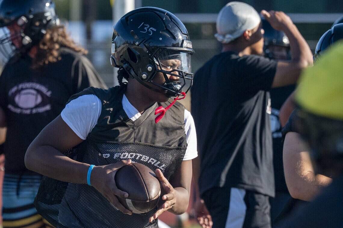Week 2 poll: Top 10 high school football rankings Washington | Tacoma ...