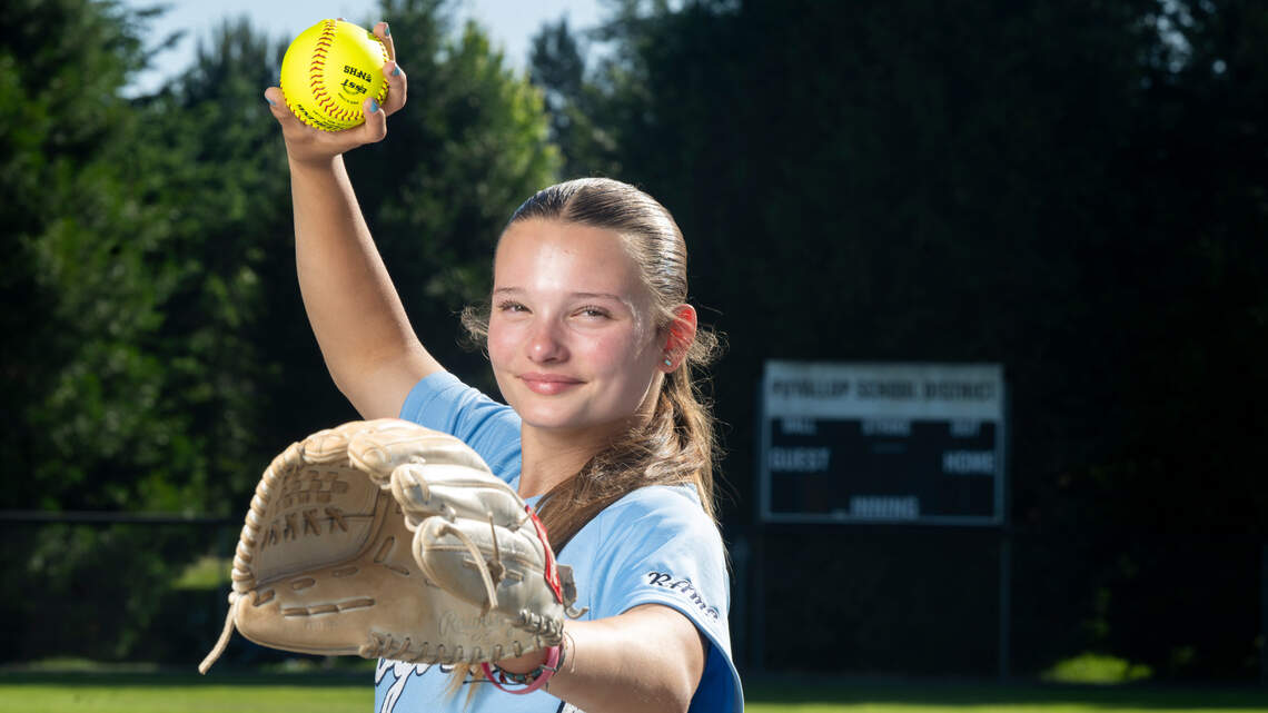 Rogers’ Sierra Murray is 2025 All-Area softball player of year | Tacoma ...