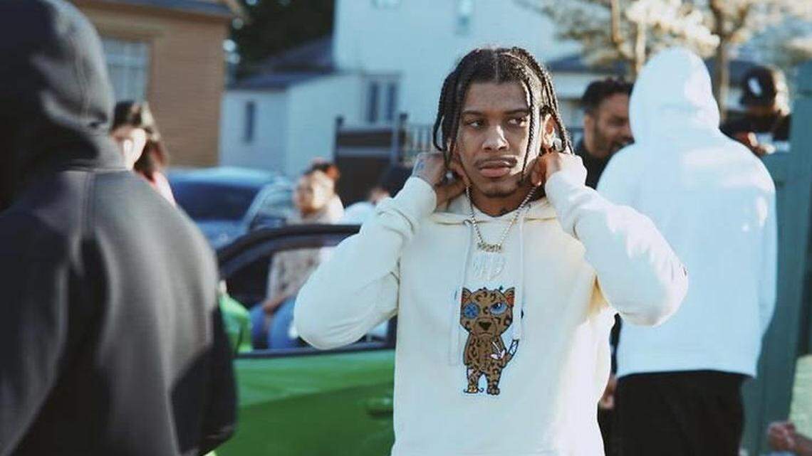Tacoma rapper Lewie signs with 300 Entertainment’s MoneyMob | Tacoma ...