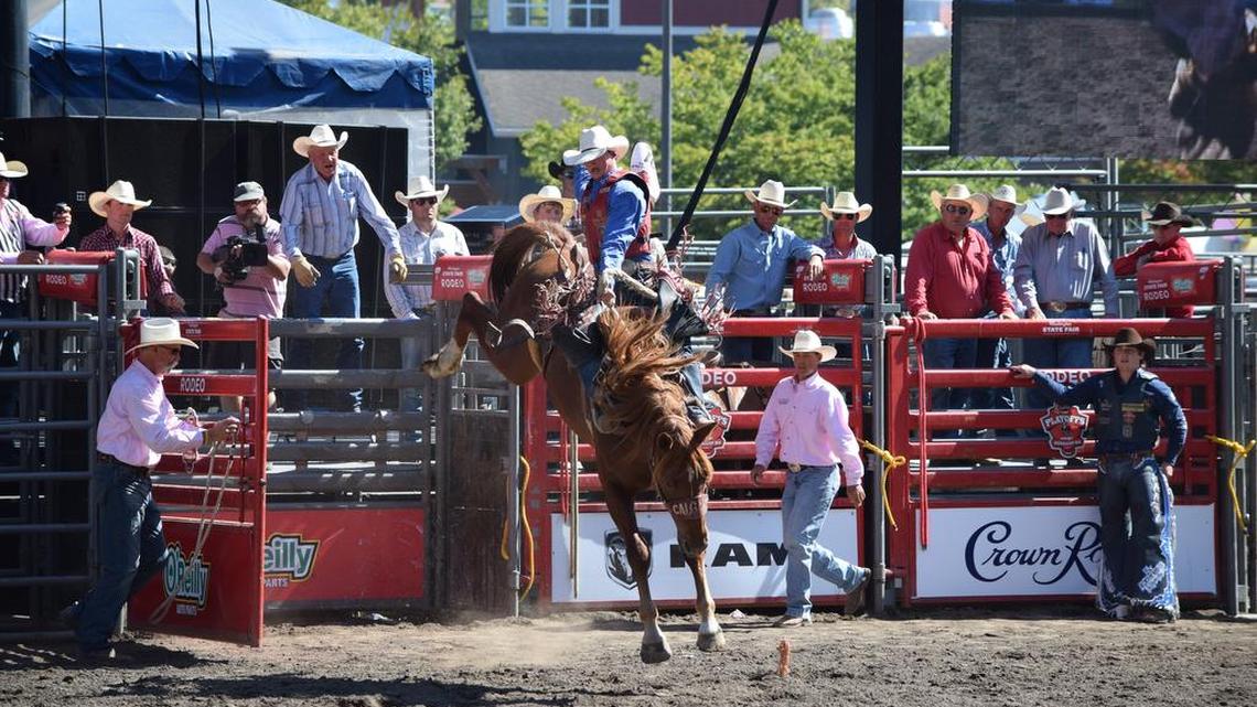 WA State Fair Rodeo Wranglers make rounds at Puyallup restaurants to ...