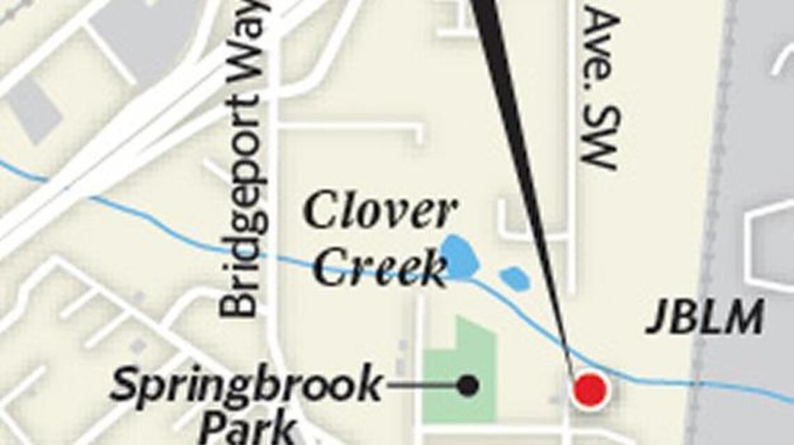 Man shot by police during Lakewood standoff identified as convicted ...