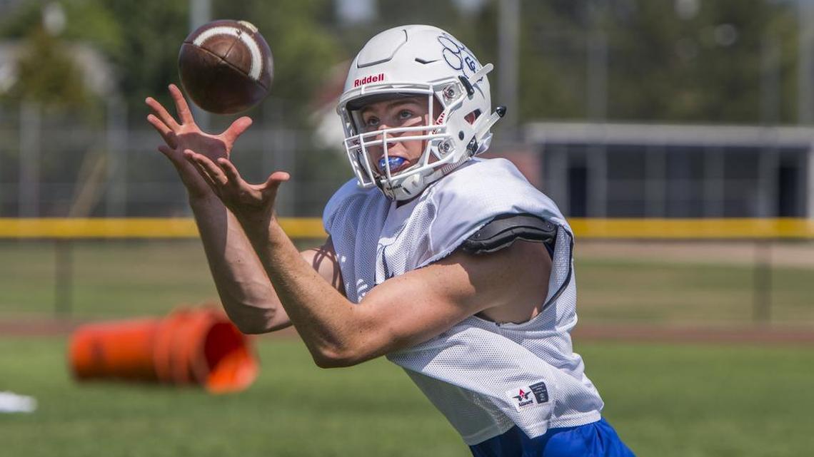 Small schools football preview: Top teams, players for 2018 | Tacoma ...